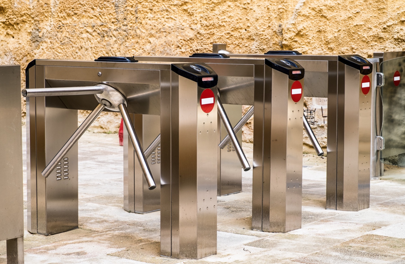 What Is A Turnstile Gate A1 Security Cameras What Is A Turnstile Gate A1 Security Cameras